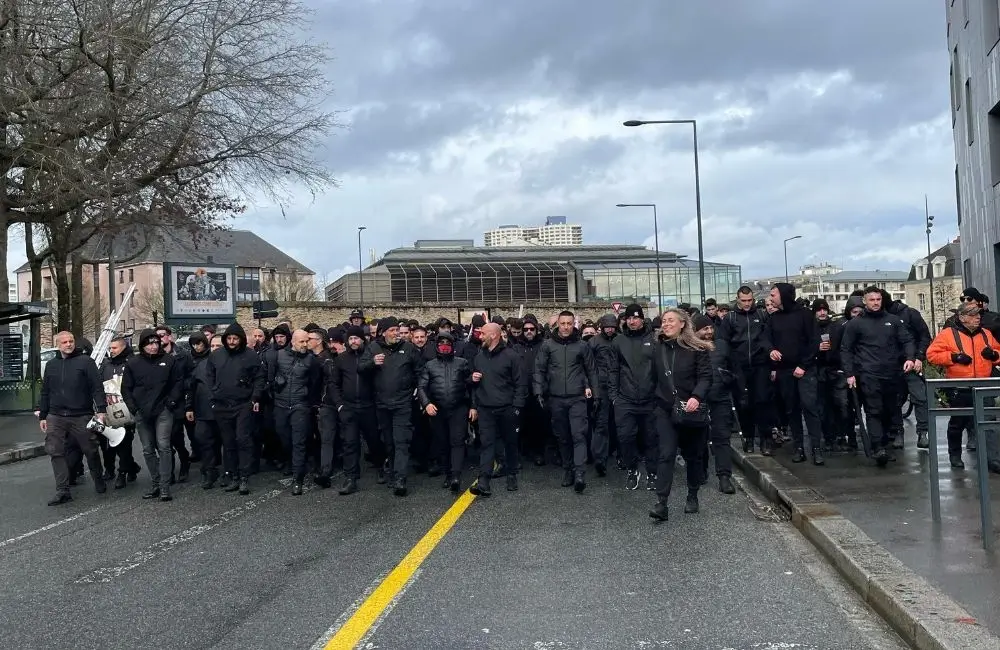 ANSA: notificati 24 Daspo tra i 3 e i 10 anni per gli ultras di Curva ...